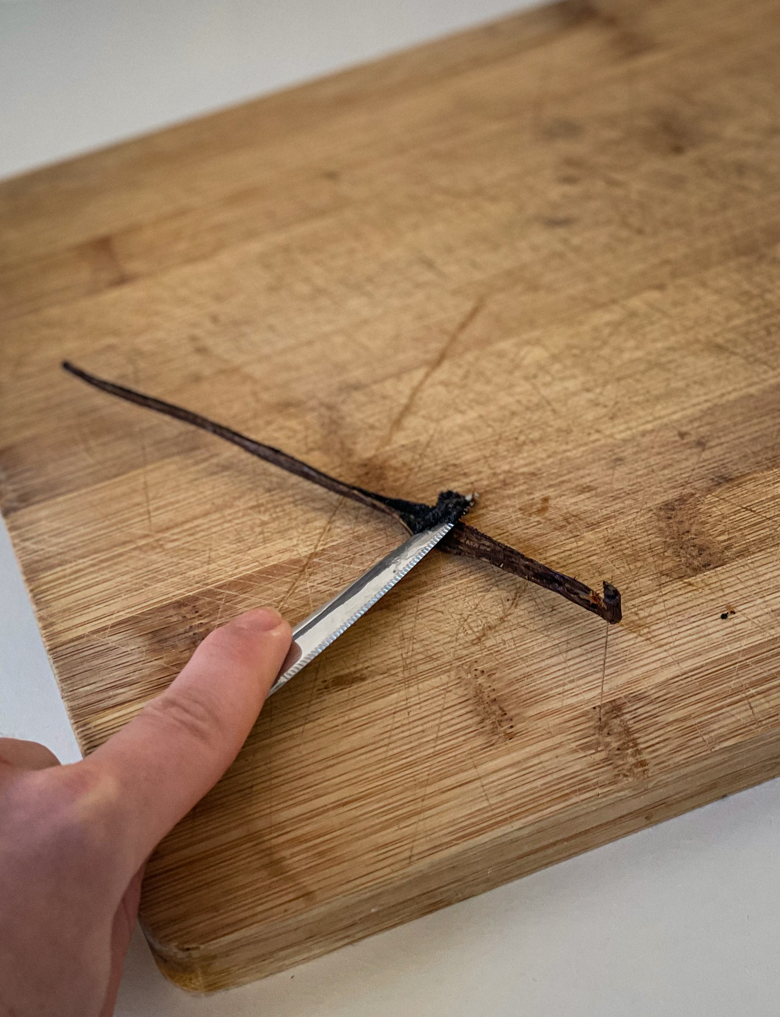 2 façons d'utiliser la vanille: Gousse de vanille VS extrait de vanille ...